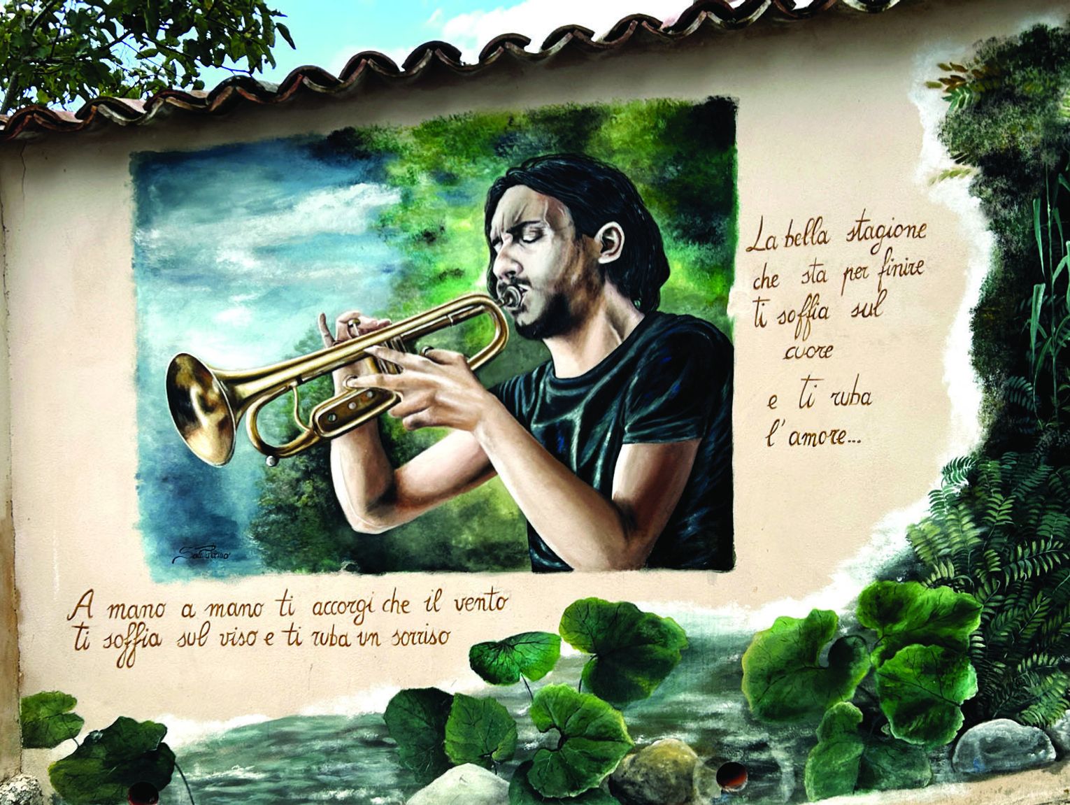 Gardens, Murals And A Stone City