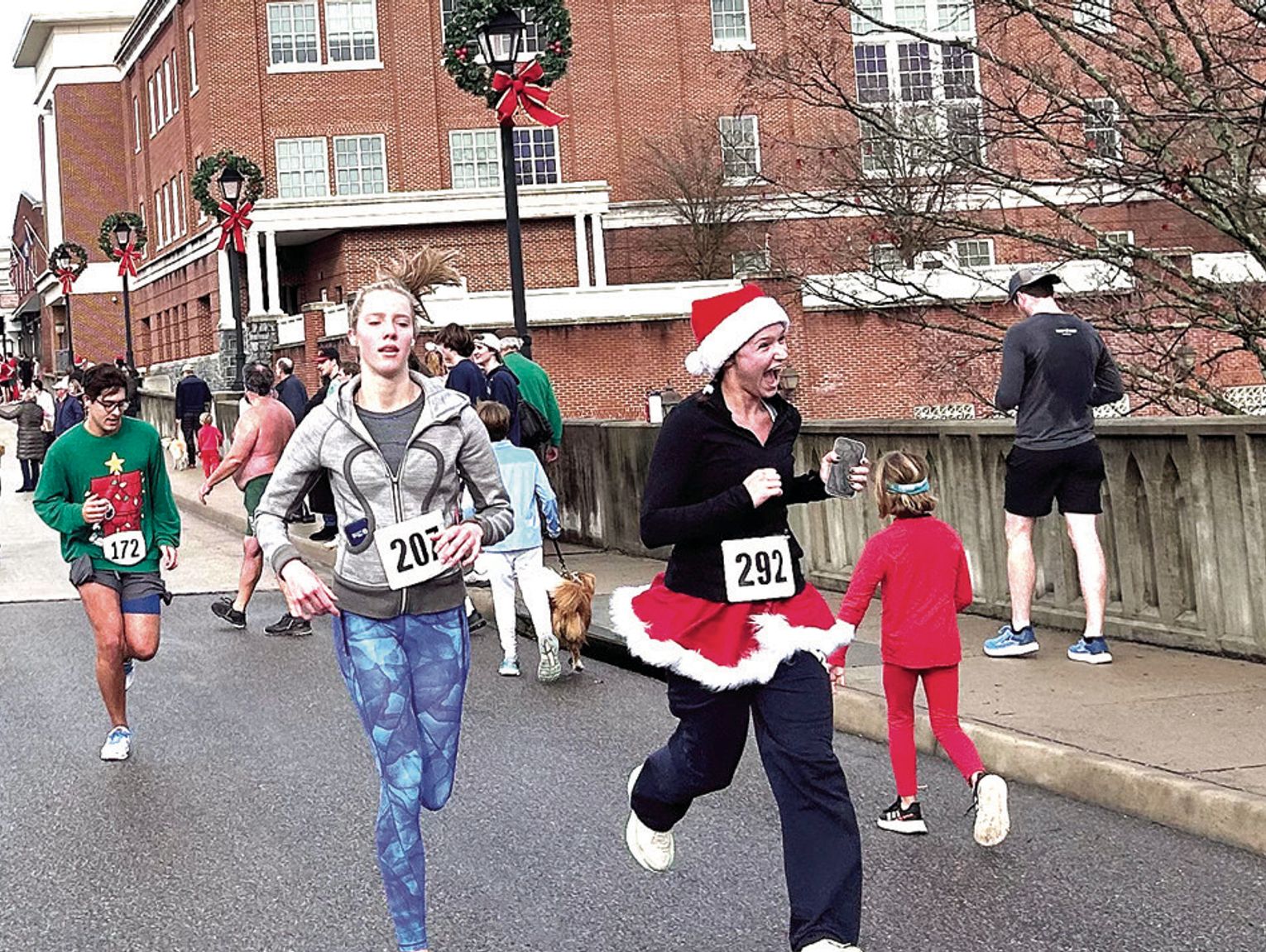 Jingle Bell Run Draws 350