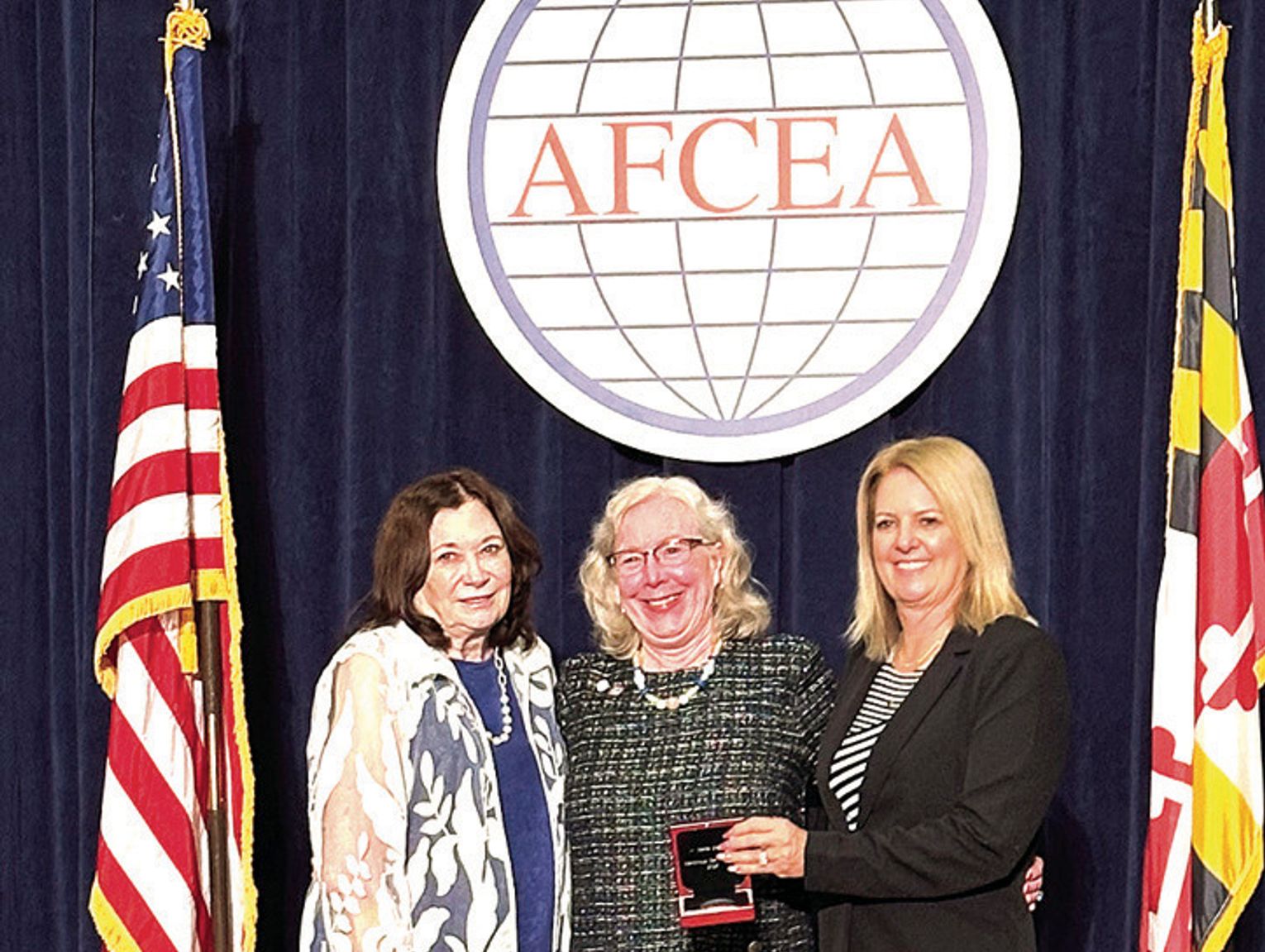 VMI’s Smith Receives Award FromAFCEA